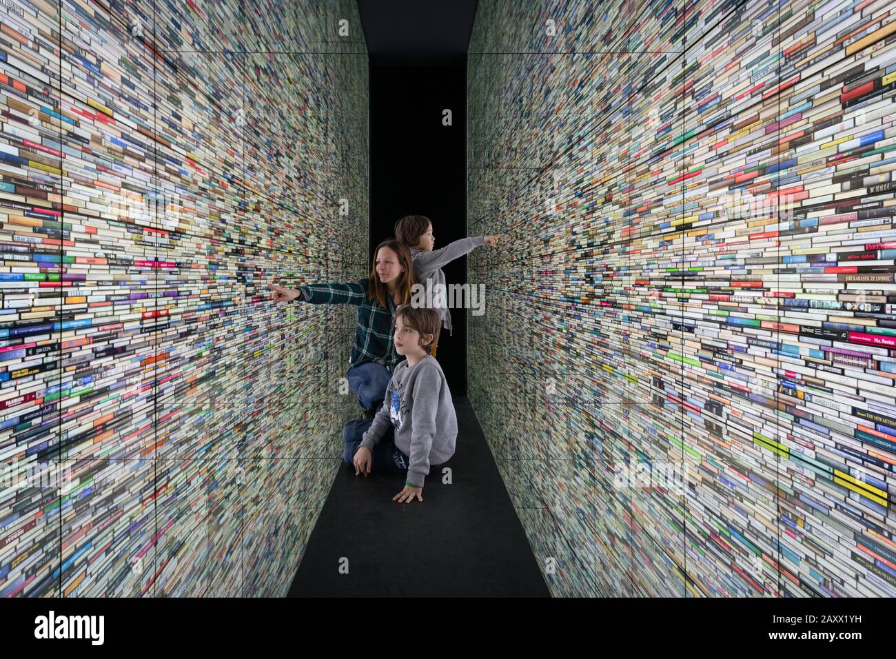 Installation book hi-res stock photography and images - Alamy