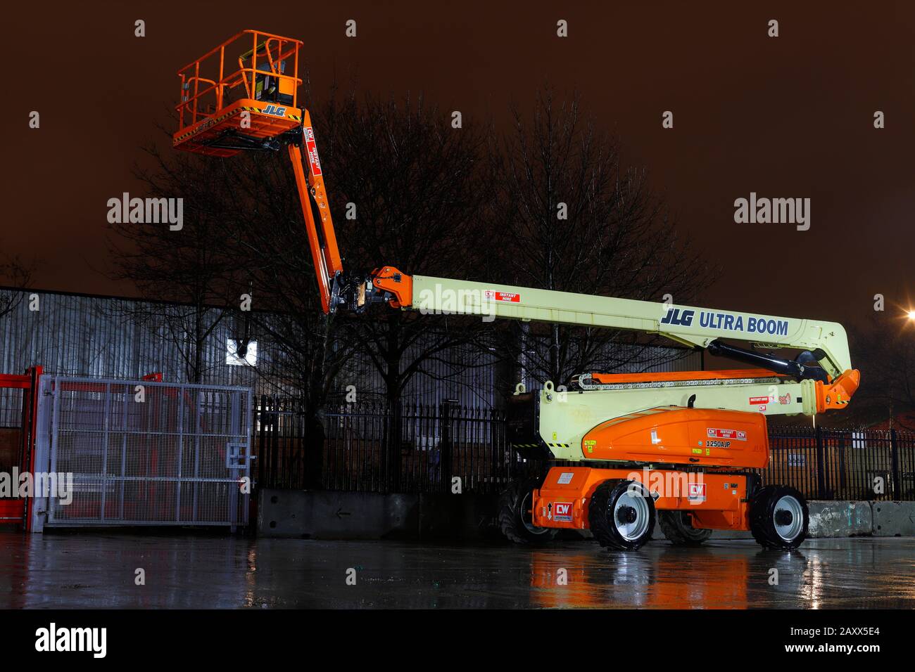 JLG 1250 AJP Ultra Boom Articulated Telescopic Boom Lift which reaches ...