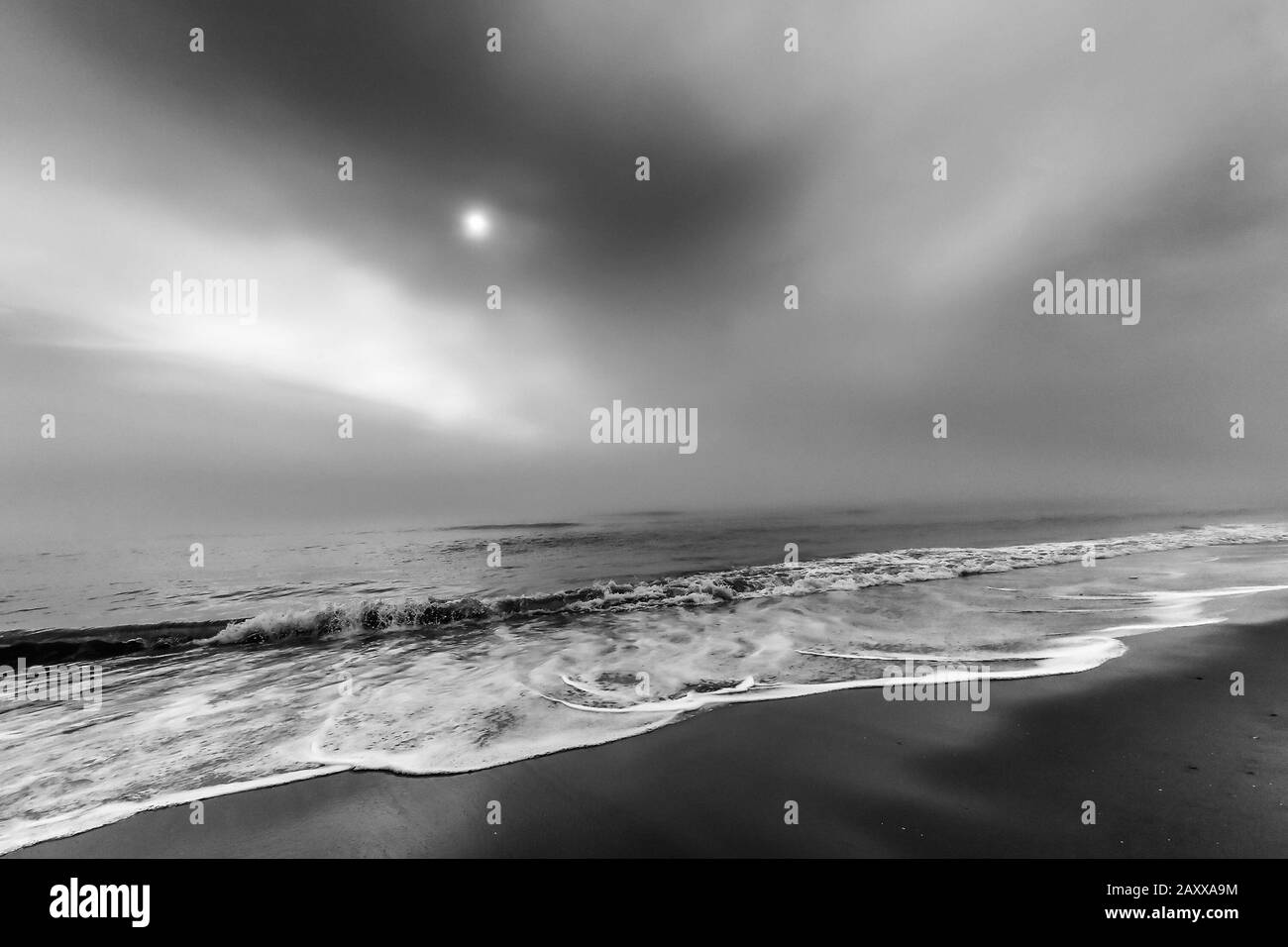 Surf sea Black and White Stock Photos & Images - Alamy