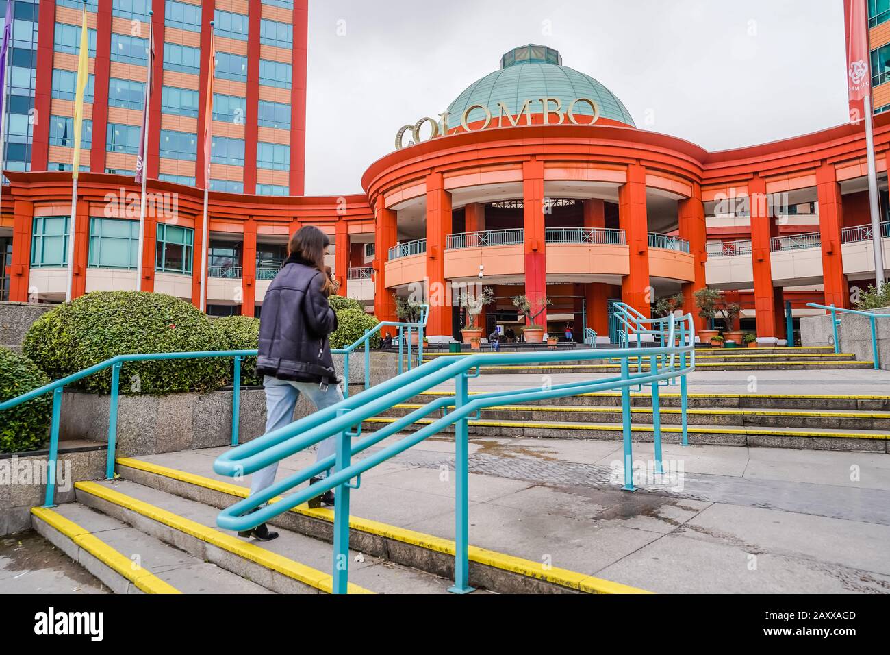 Colombo shopping mall hi-res stock photography and images - Alamy