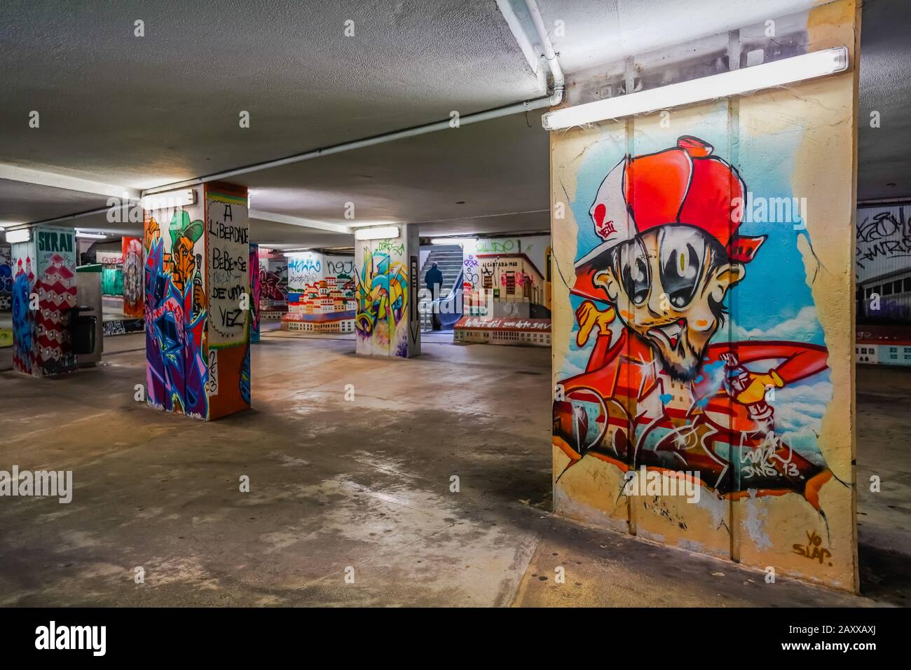 Graffiti art underground tunnel at graffiti art alcantara-mar rail ...