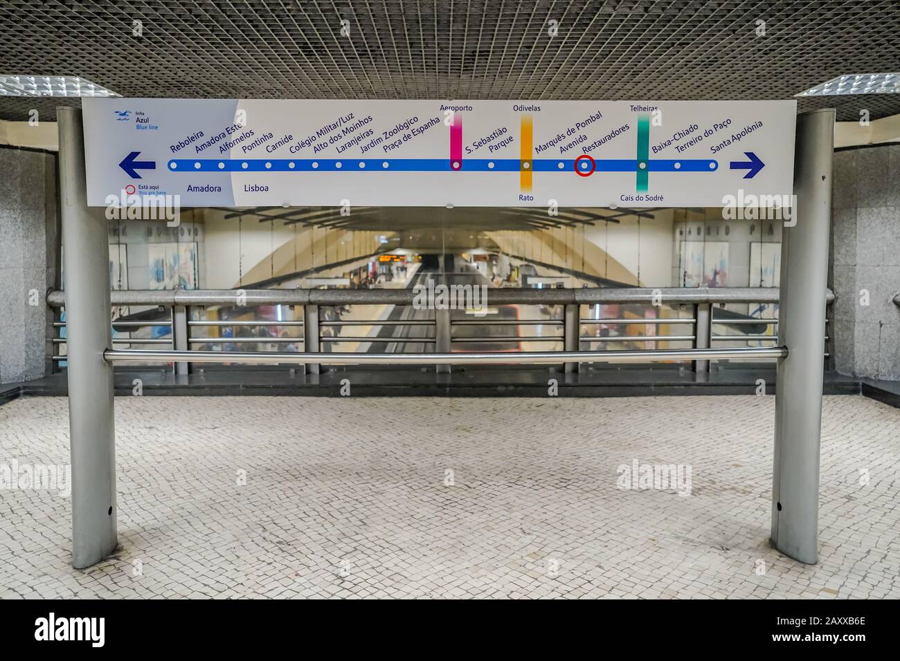 Lisbon metro map hi-res stock photography and images - Alamy
