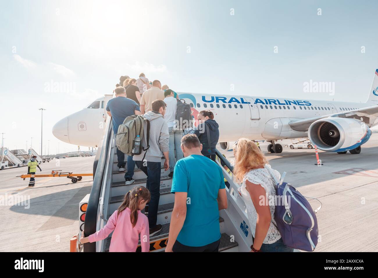 Dubai terminal 1 hi-res stock photography and images - Alamy