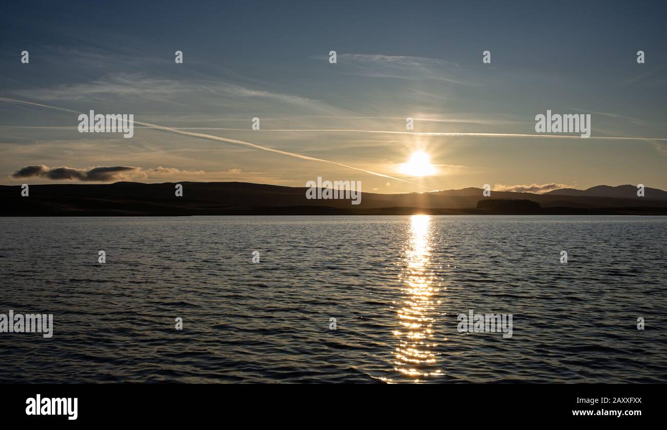 Scottish setting hi-res stock photography and images - Alamy