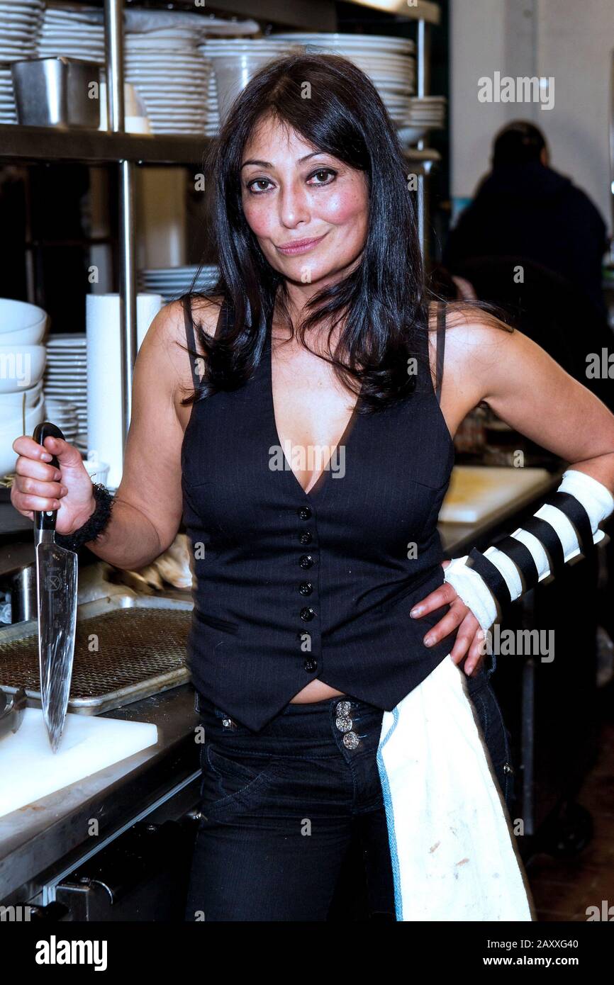 Brooklyn, NY, USA. 7 January, 2015. Diane Dimeo at the Hooker and ...