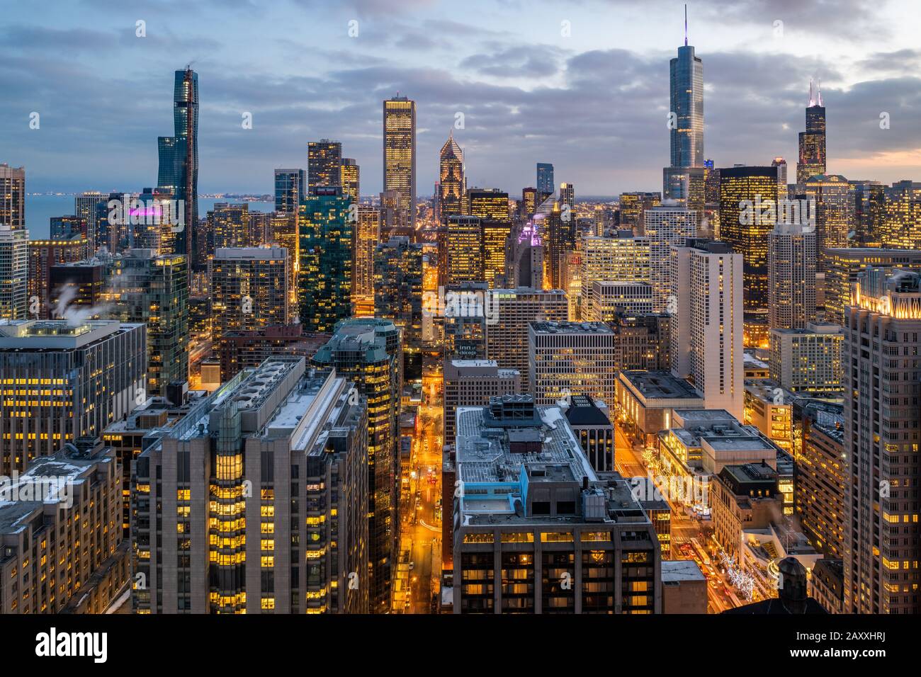 Panorama downtown chicago city hi-res stock photography and images - Alamy