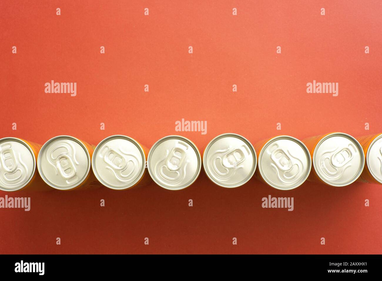 Line Cans Aluminum Cans High Resolution Stock Photography and Images ...
