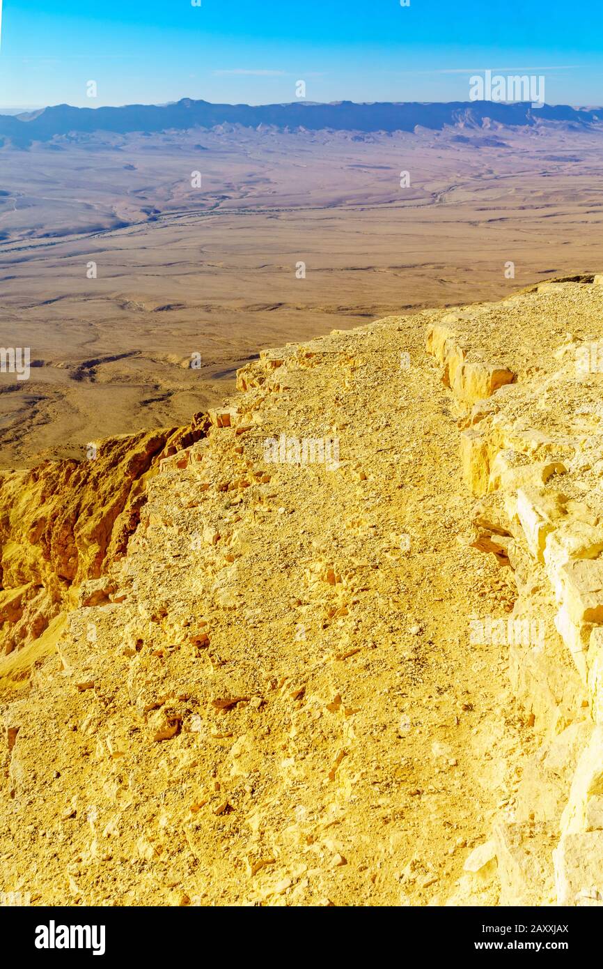 Landscape of Makhtesh (crater) Ramon, in the Negev Desert, Southern ...