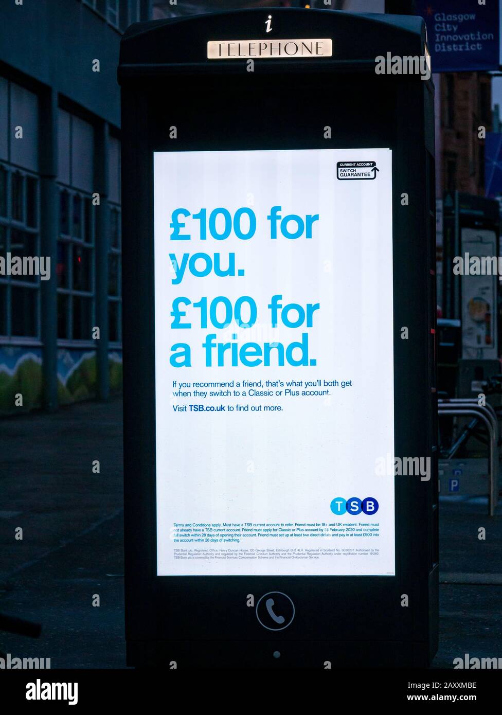 Electronic advertising board hi-res stock photography and images - Alamy