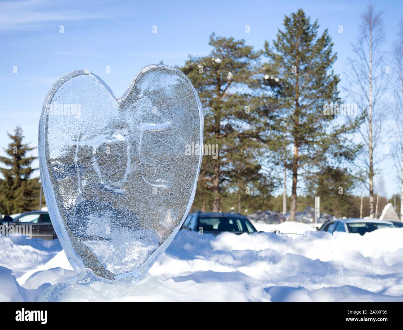 Glittering ice hi-res stock photography and images - Alamy