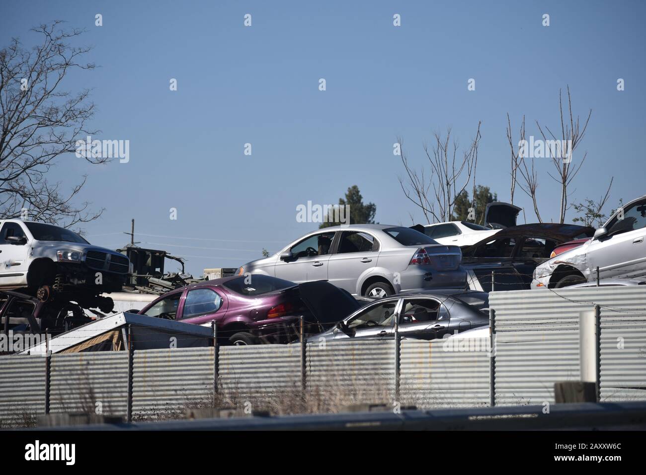 Cars in a Junk Yard Stock Photo - Alamy