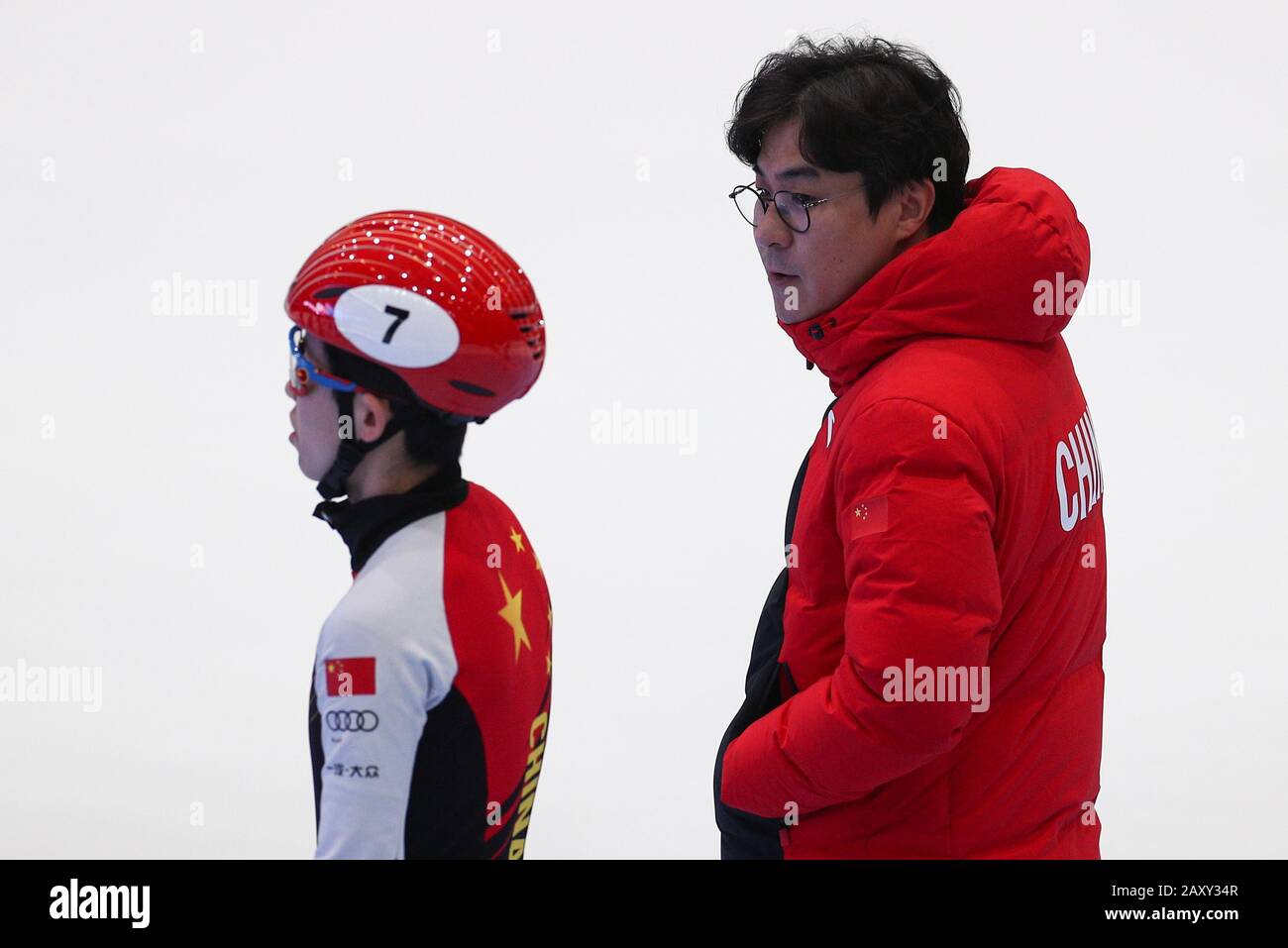 Dordrecht, Netherlands. 13th Feb, 2020. Kim Sun-tae (R), coach of ...