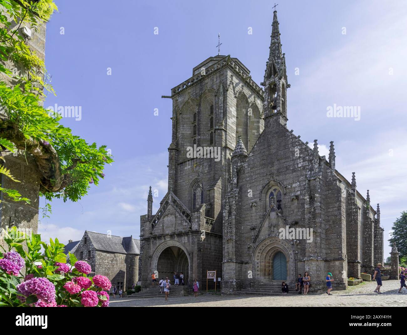 Church of Locronan, Departement Finistere, France Stock Photo - Alamy