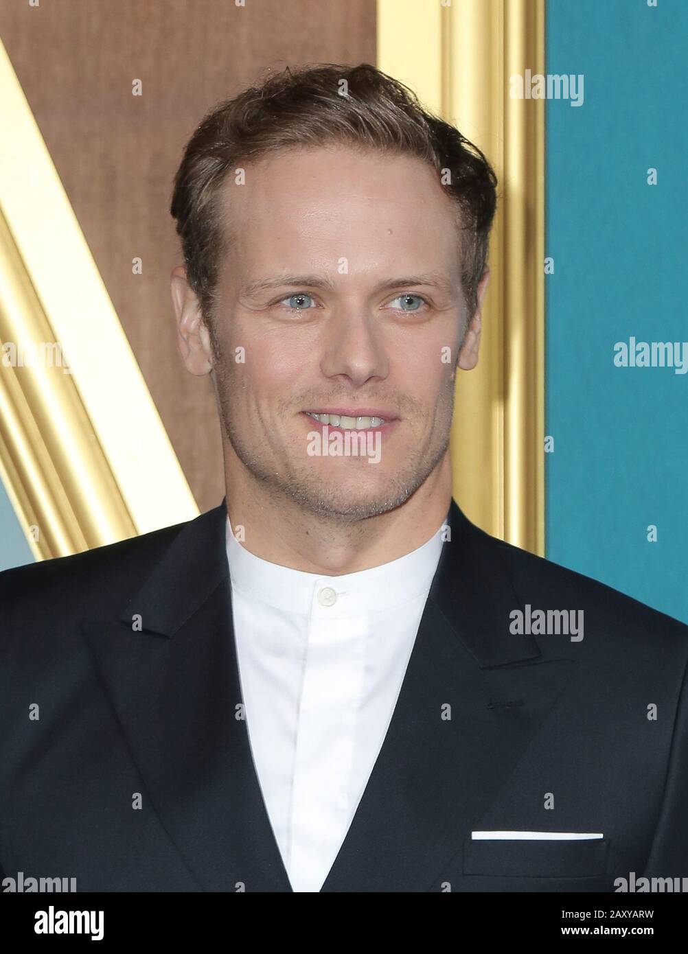 Sam Heughan walking the red carpet at the Starz Premiere Event For ...