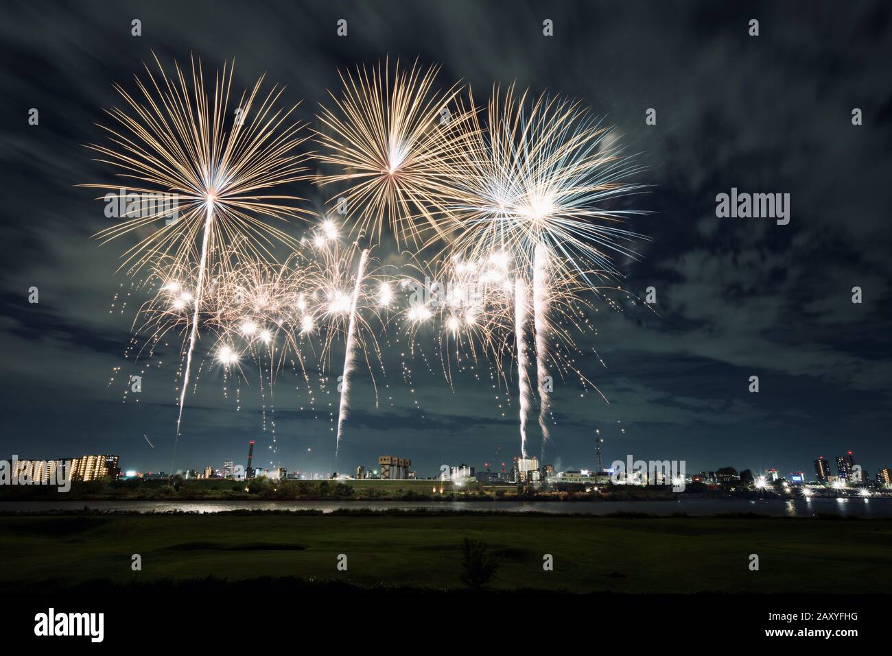 Fireworks at Arakawa Akabane Park in summer, Kita City, Tokyo Stock ...