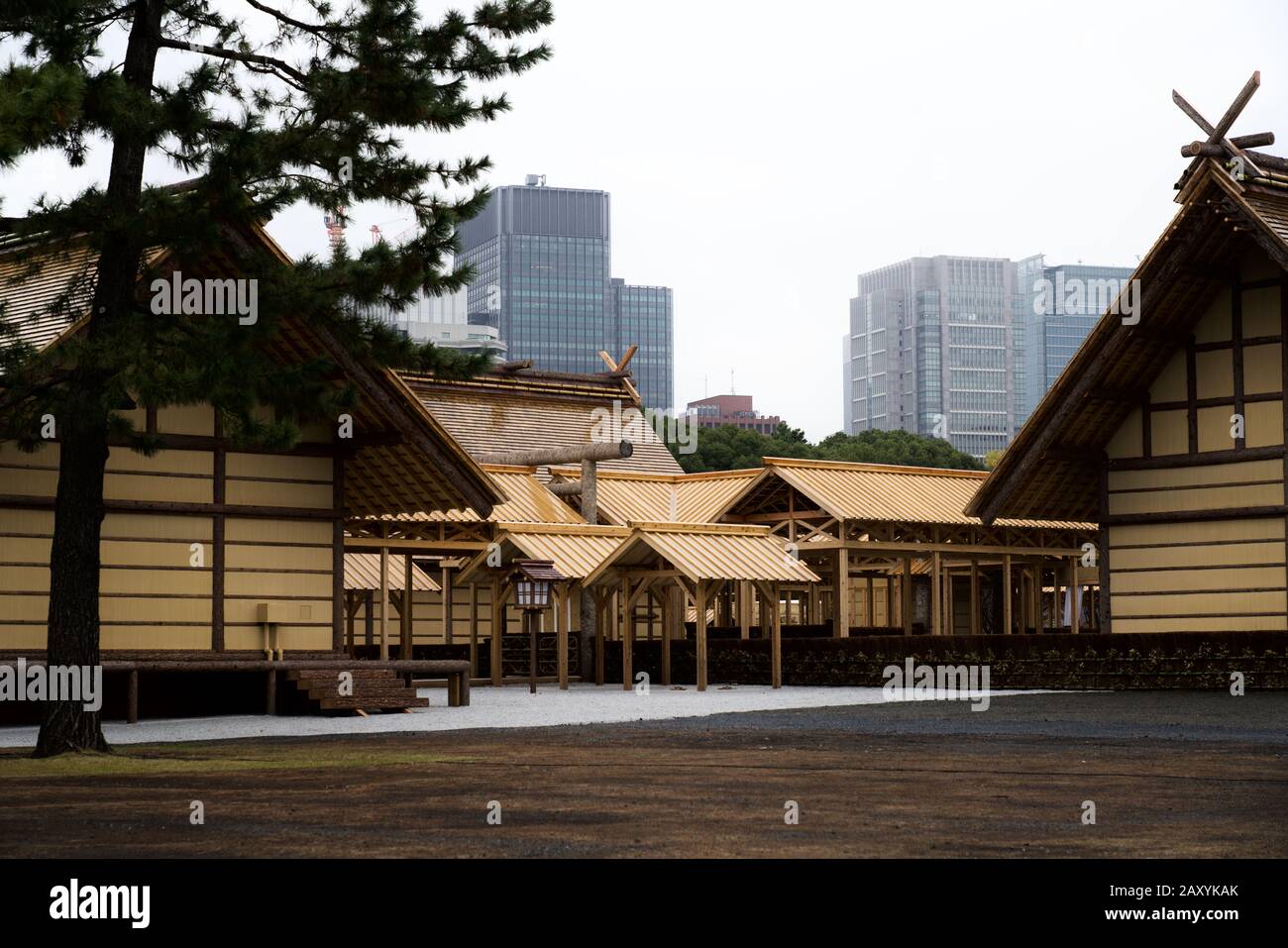 Structures built within the Tokyo Imperial Palace for the Daijosai ...