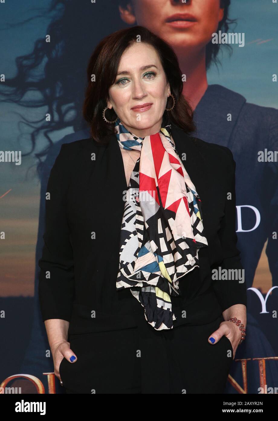 Maria doyle kennedy outlander hi-res stock photography and images - Alamy