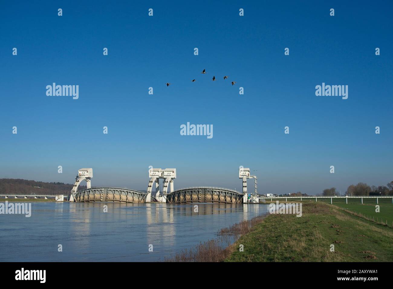 The Rhine River And Locks High Resolution Stock Photography and Images ...