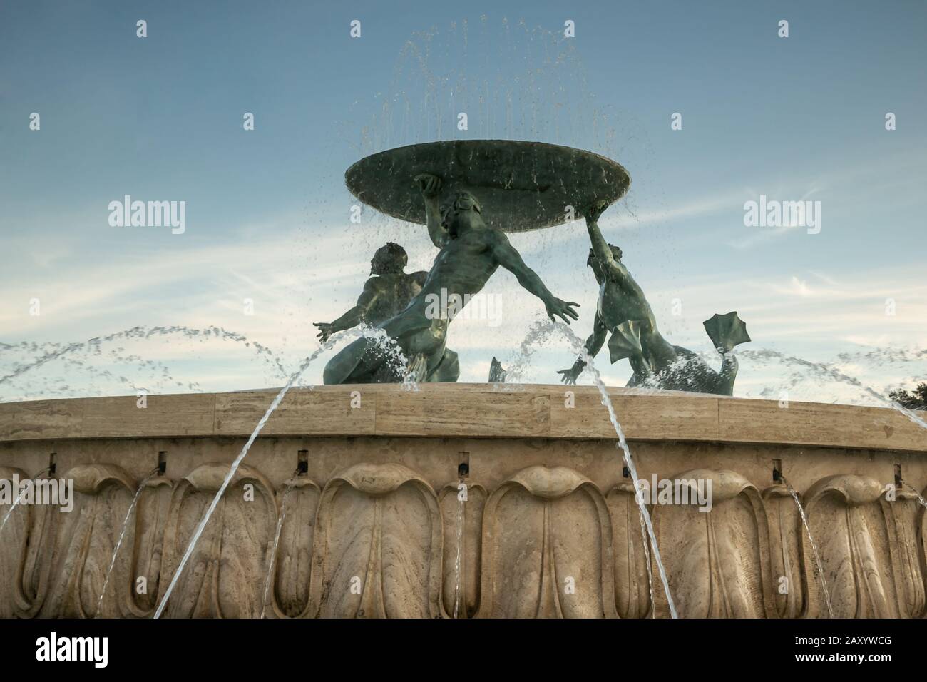 Malta statue sculpture hi-res stock photography and images - Alamy