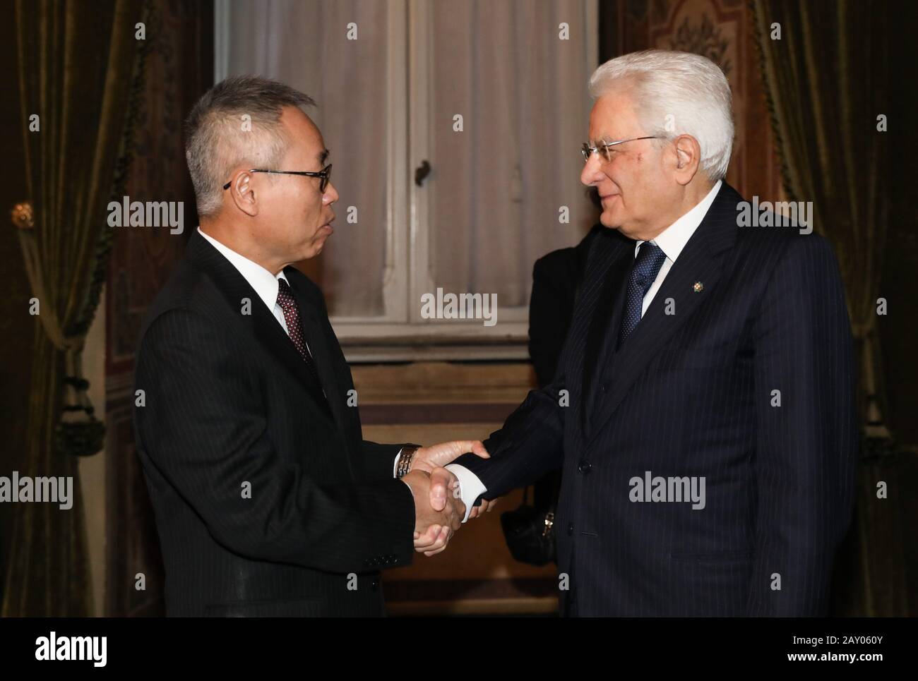 Li junhua hi-res stock photography and images - Alamy