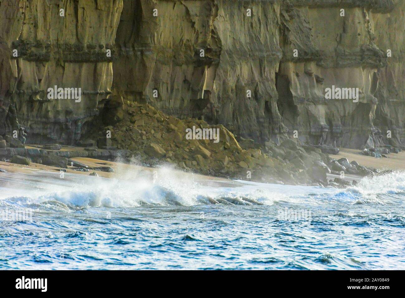 West Bay, Dorset, UK. 14th February 2020. UK Weather. View of a rock ...