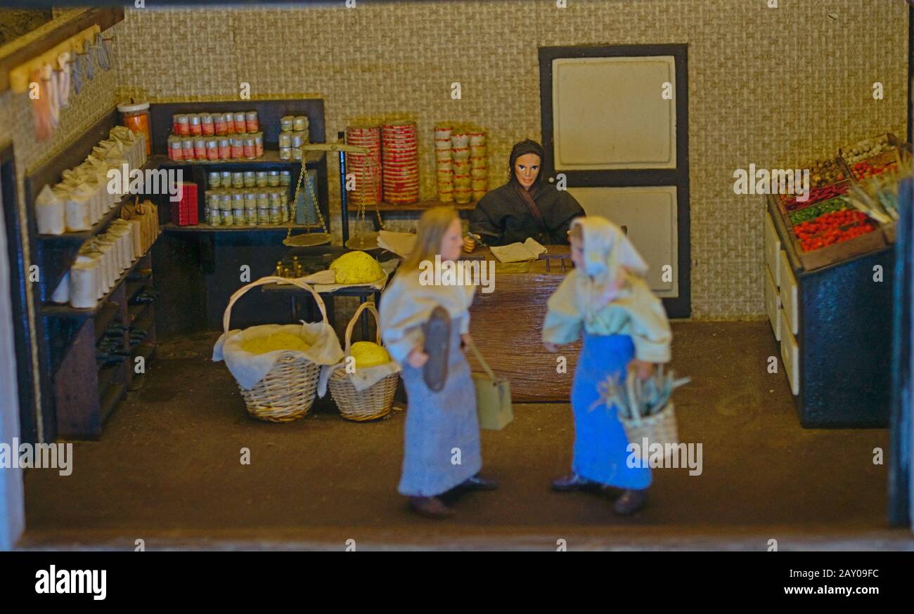 Small scale model of an old style grocery store Stock Photo - Alamy