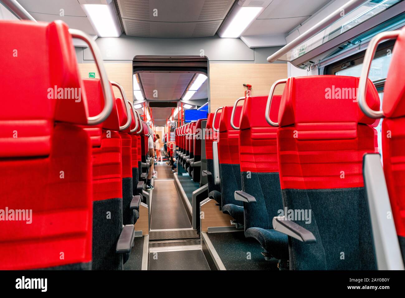 Empty first class seat hi-res stock photography and images - Alamy