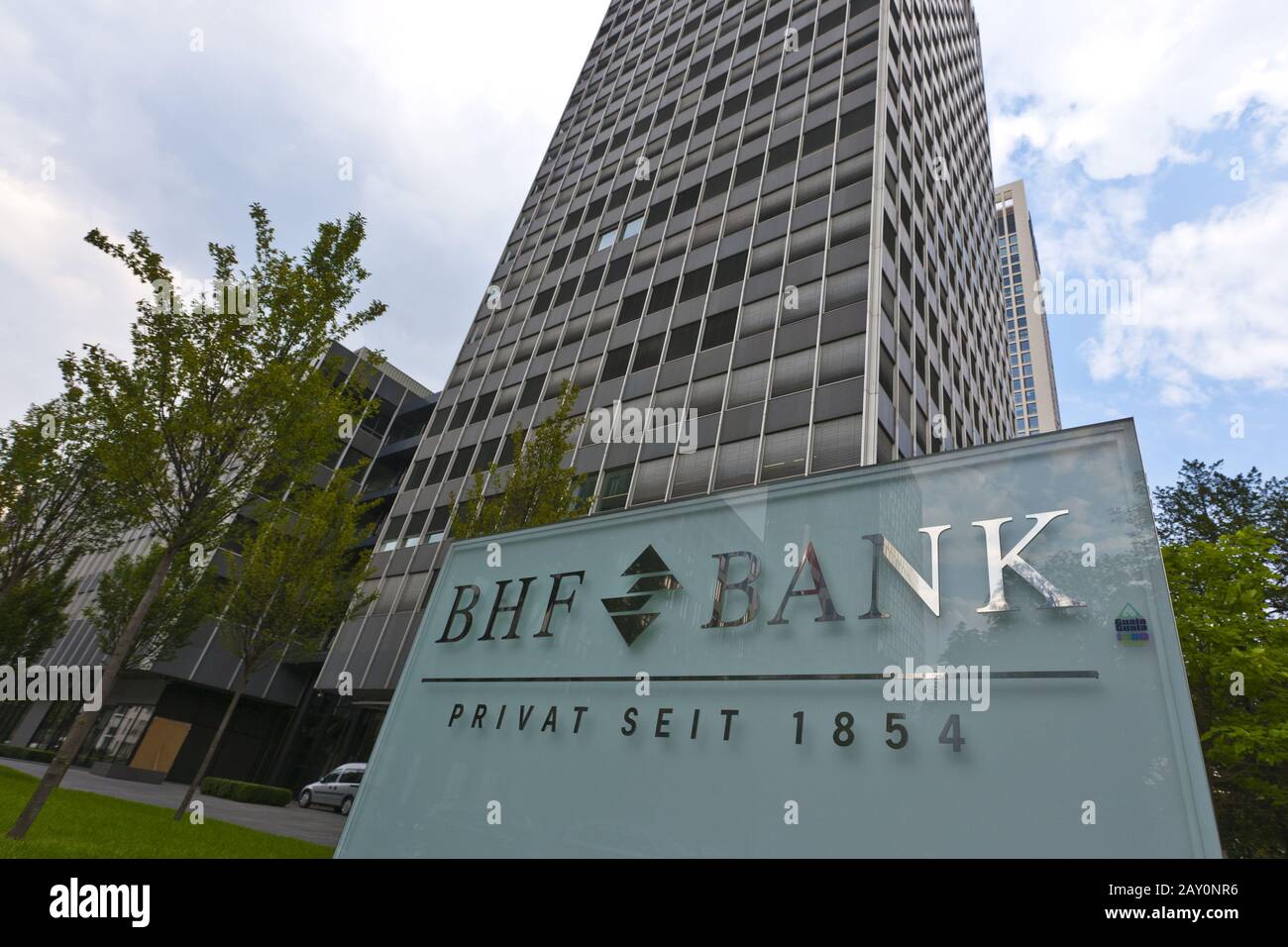 Bank district hi-res stock photography and images - Alamy