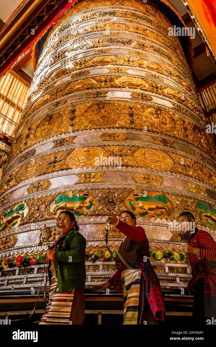 Giant prayer wheel hi-res stock photography and images - Alamy