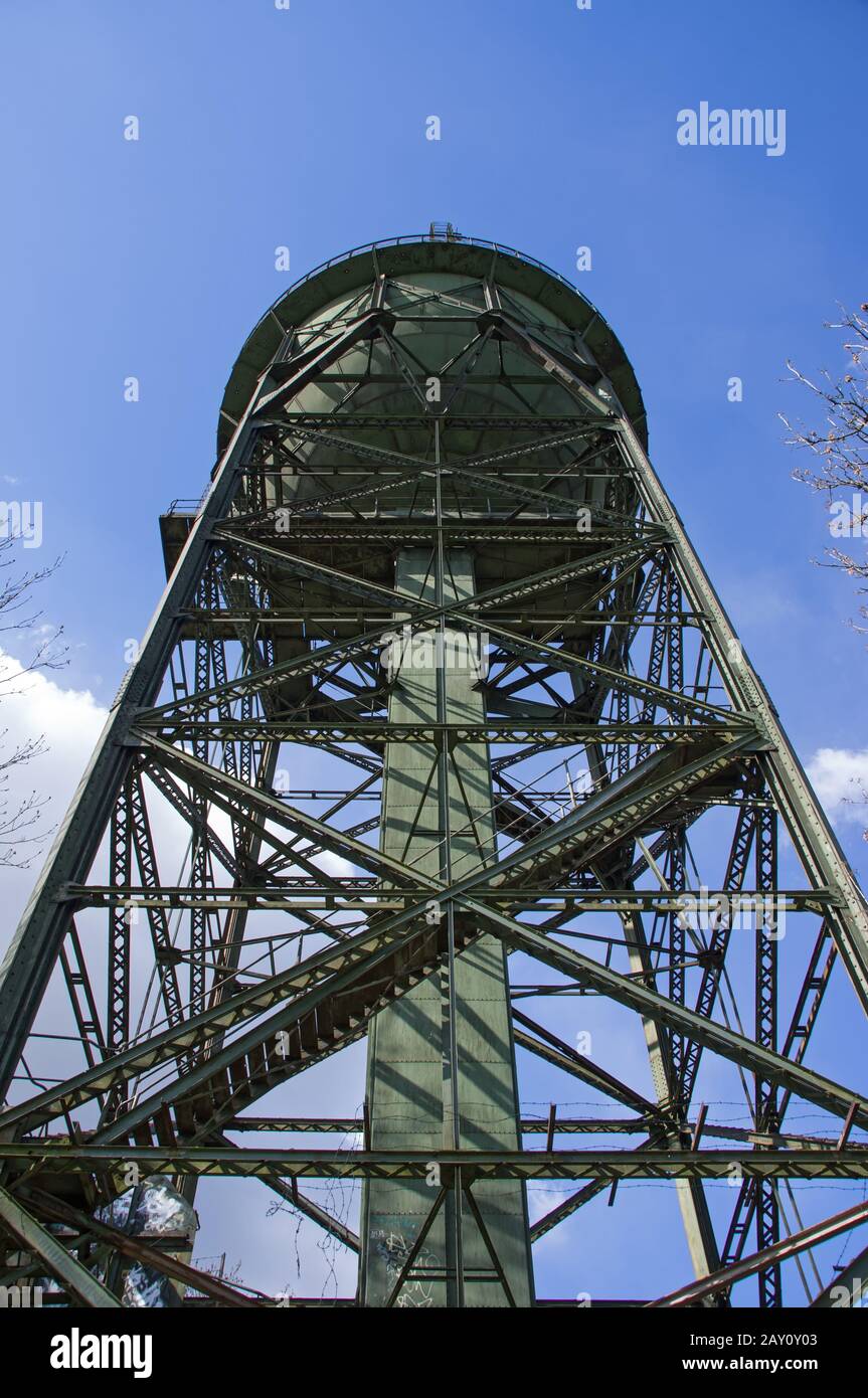 Egg tower hi-res stock photography and images - Alamy