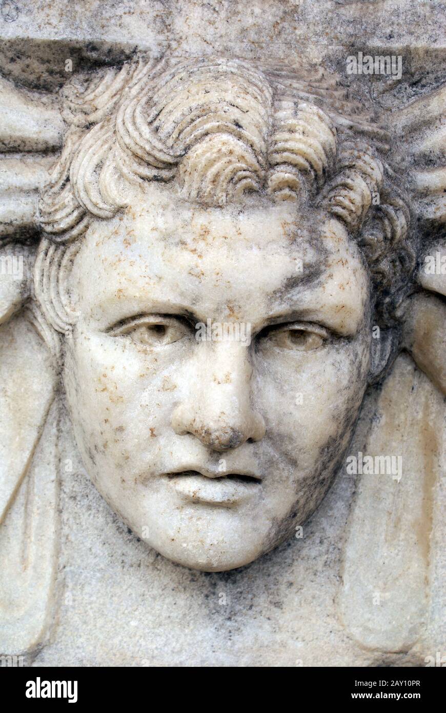 Weathered marble statue hi-res stock photography and images - Alamy