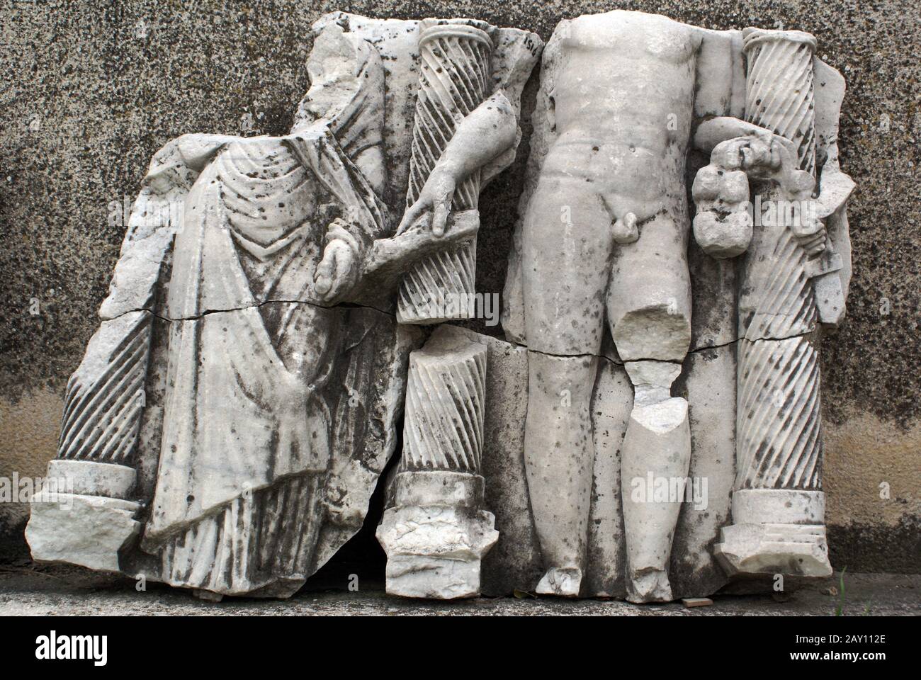 Greek marble male statue hi-res stock photography and images - Alamy