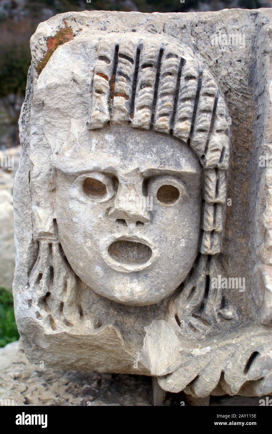 Stone mask hi-res stock photography and images - Alamy