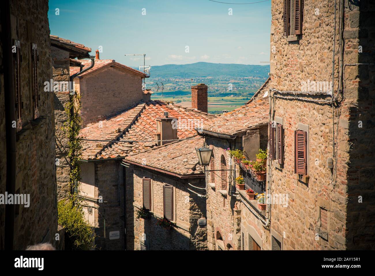 The Roofs of Italian town / Charming narrow street of small Italian ...