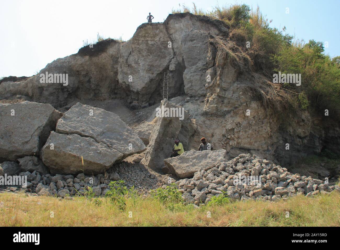 Working in harsh conditions hi-res stock photography and images - Alamy