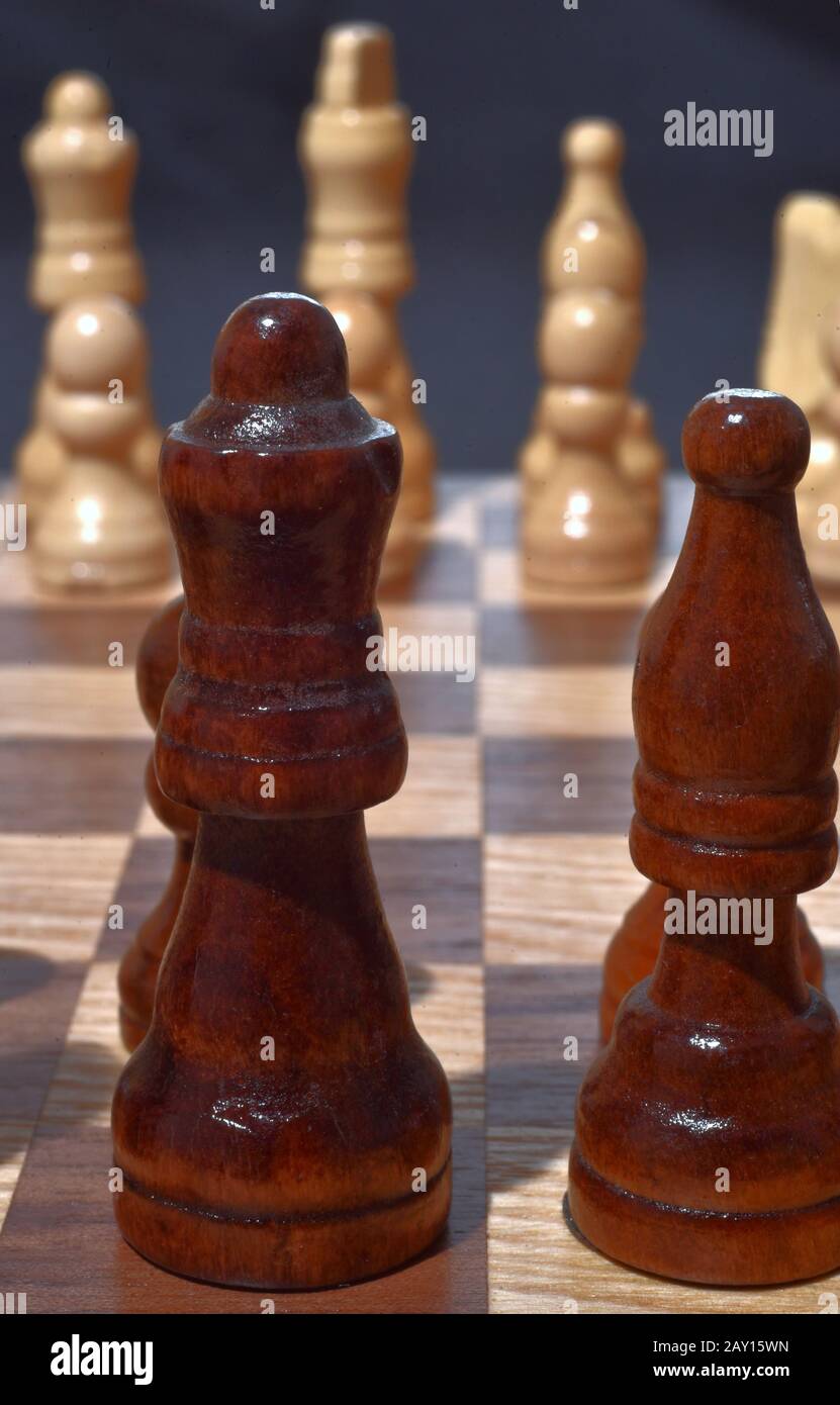 Chess puzzle hi-res stock photography and images - Alamy