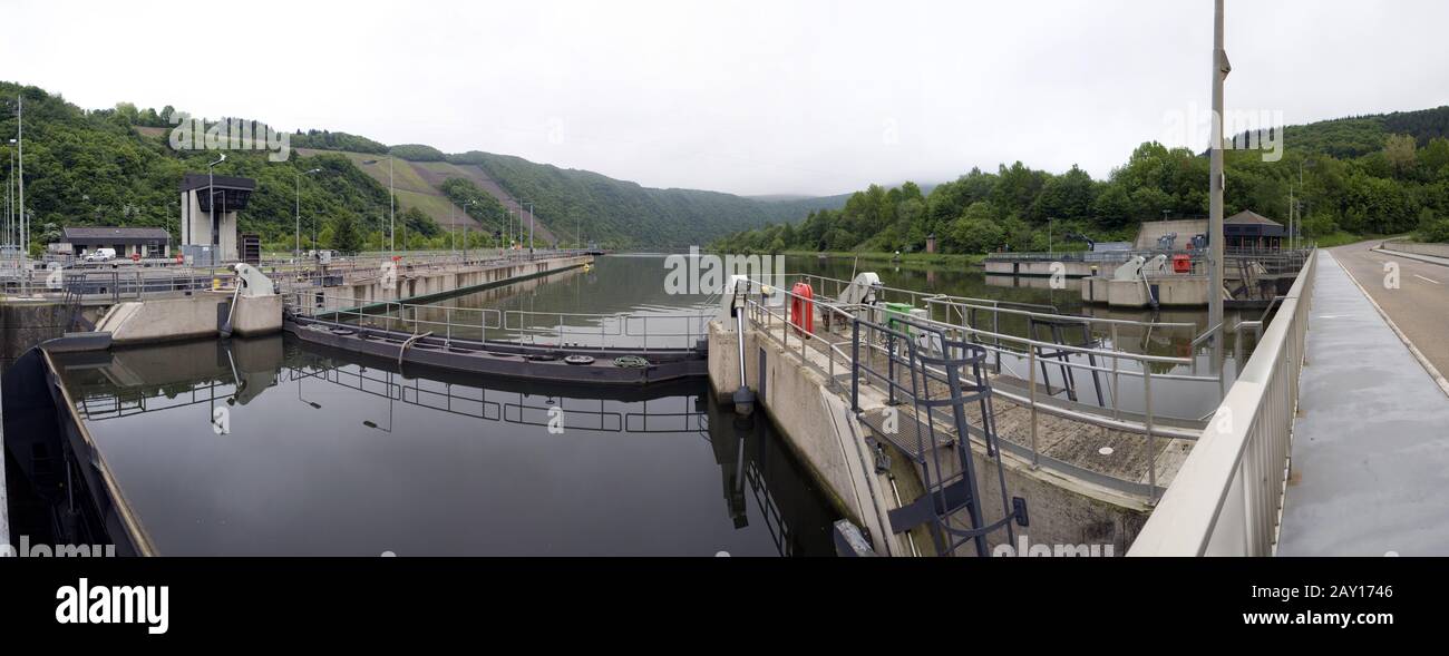 Saar barrage Serrig Stock Photo - Alamy