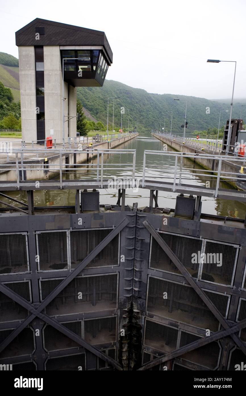 Saar barrage Serrig Stock Photo - Alamy