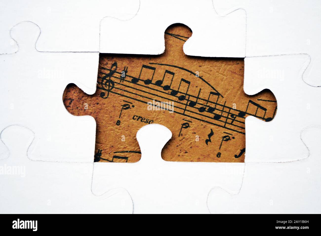 Crumpled sheet music hi-res stock photography and images - Alamy
