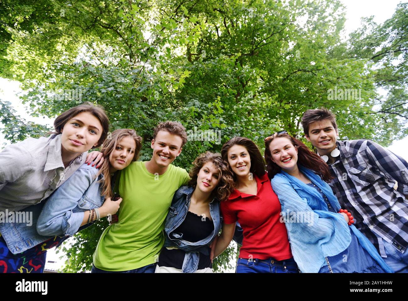 Group friends happiness enjoyment hi-res stock photography and images ...