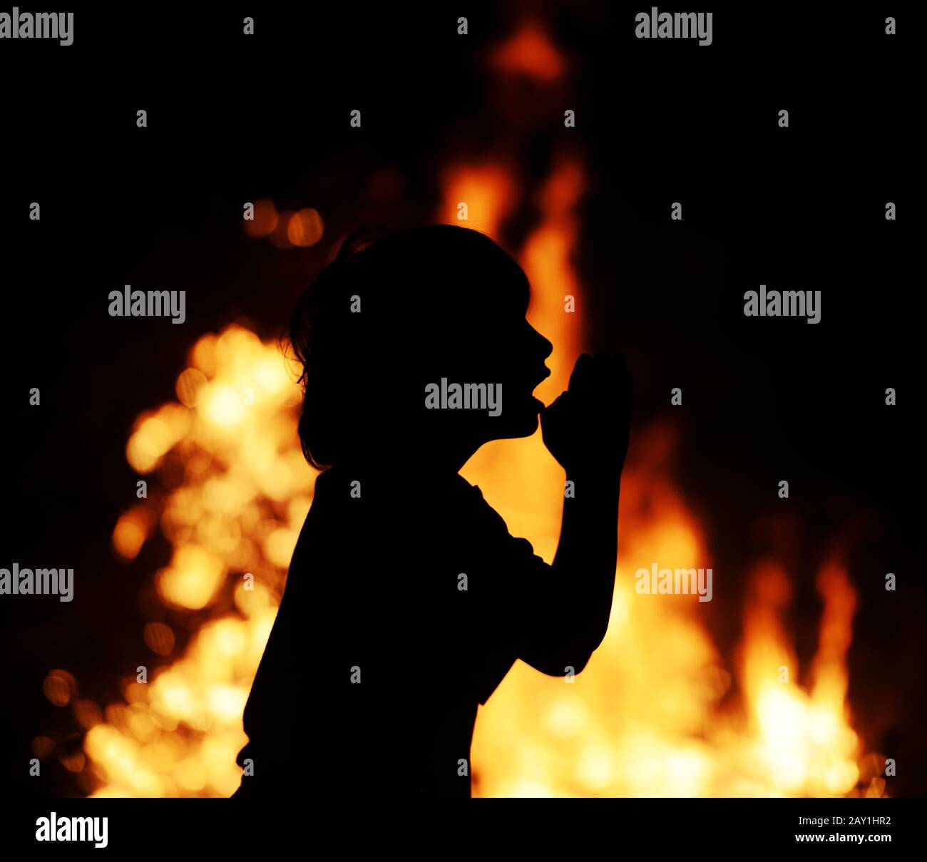 Child shout calling hi-res stock photography and images - Alamy