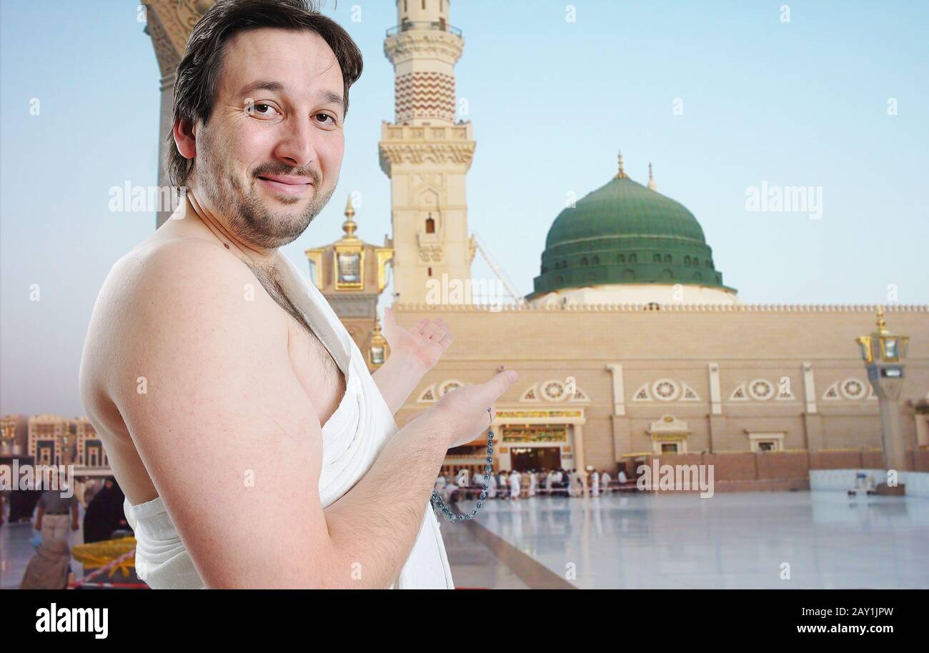 People on holy islamic duty in Makka Stock Photo - Alamy