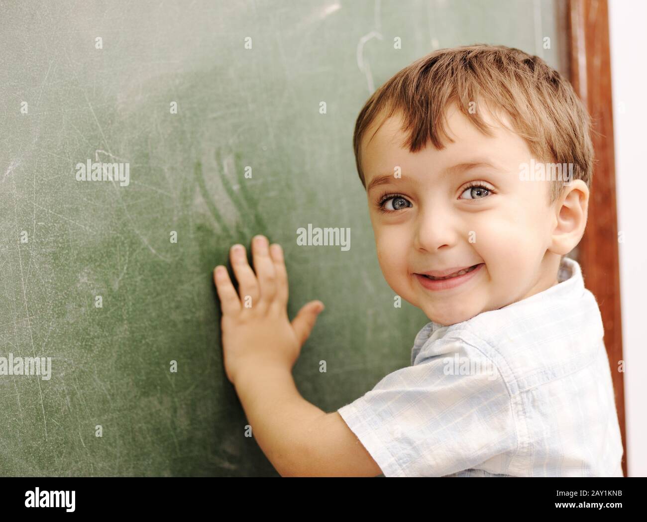 Children at school classroom Stock Photo - Alamy