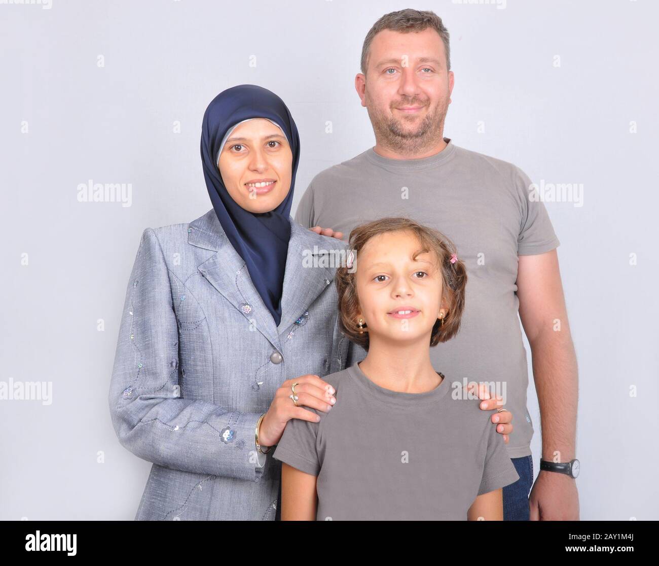 Family members watch hi-res stock photography and images - Alamy