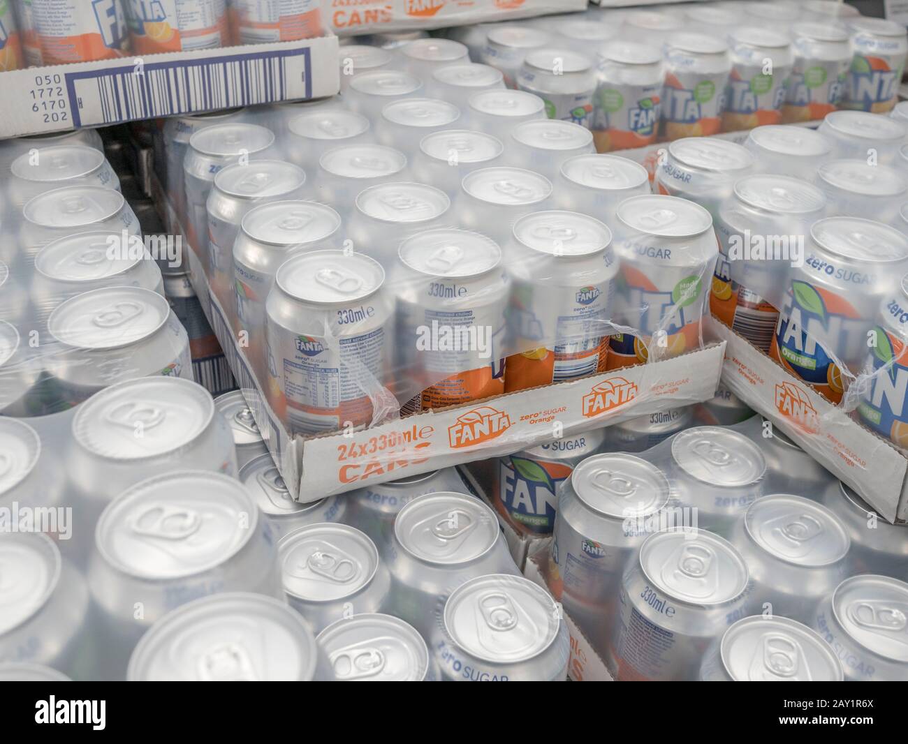 Stack 24-pack cartons of Fanta Zero sugar soft drink on display in UK ...