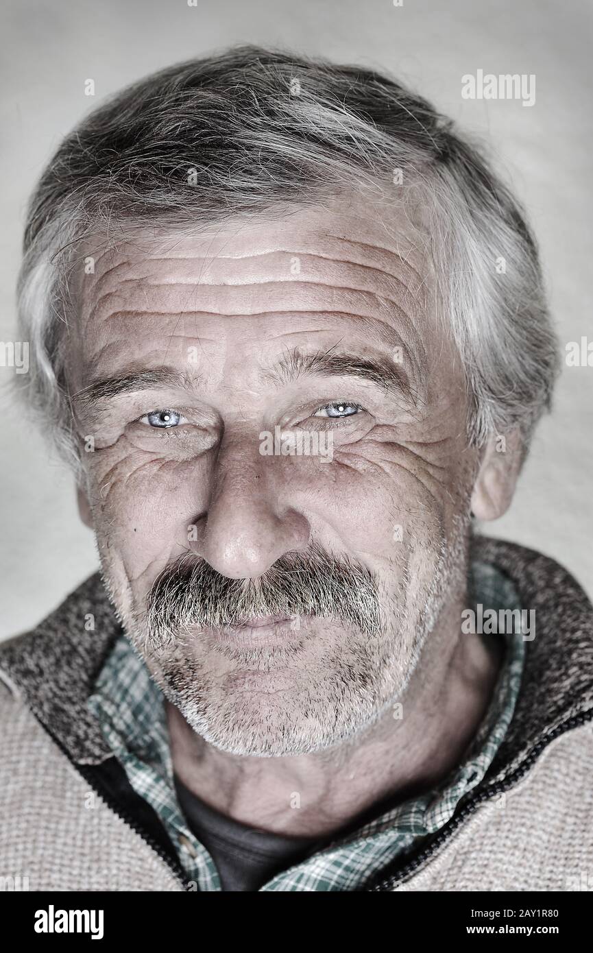 Elderly person, portrait in natural pose Stock Photo - Alamy