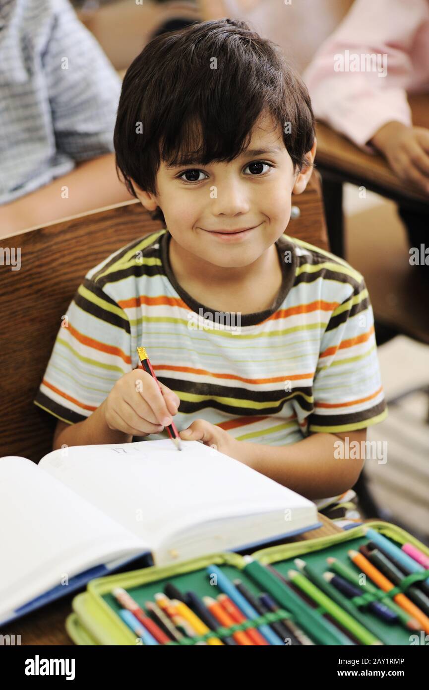 Children at school classroom Stock Photo - Alamy