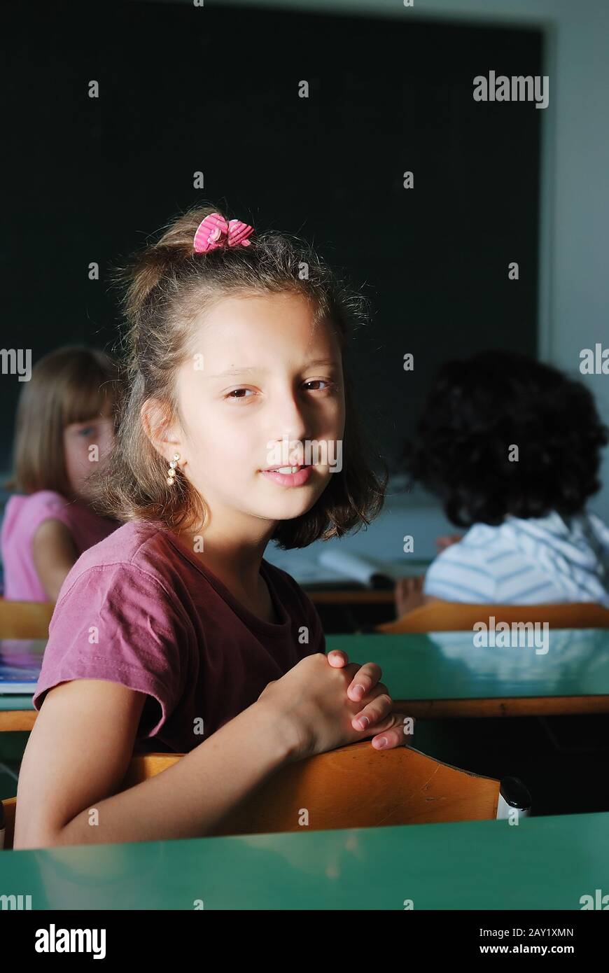 Pupil activities in the classroom at school Stock Photo - Alamy