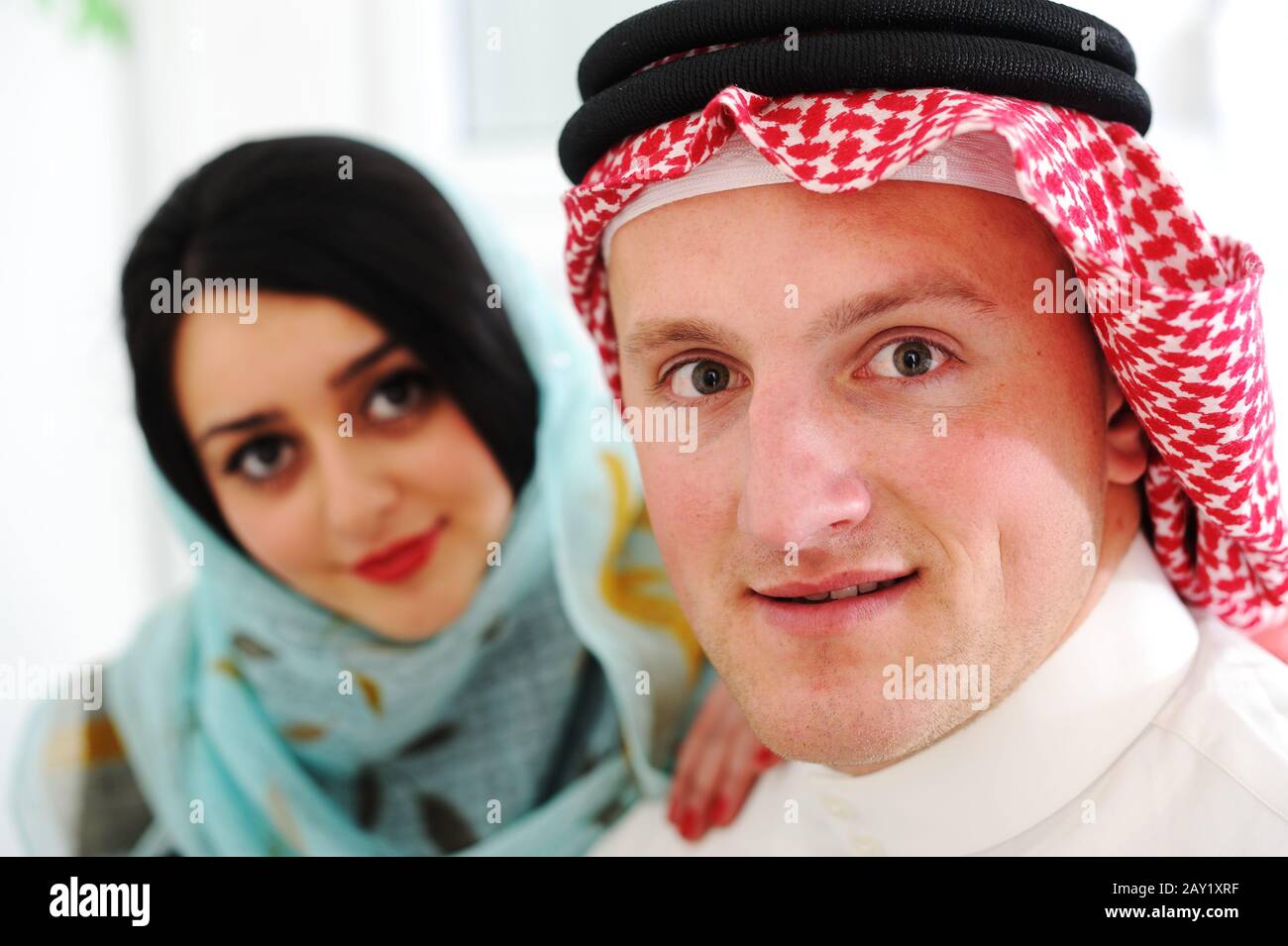 Middle eastern husband and wife hi-res stock photography and images - Alamy