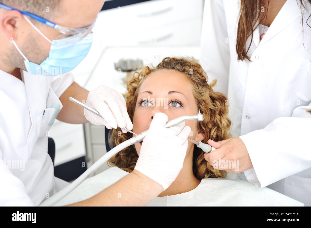 Teeth checkup at dentist's office Stock Photo - Alamy